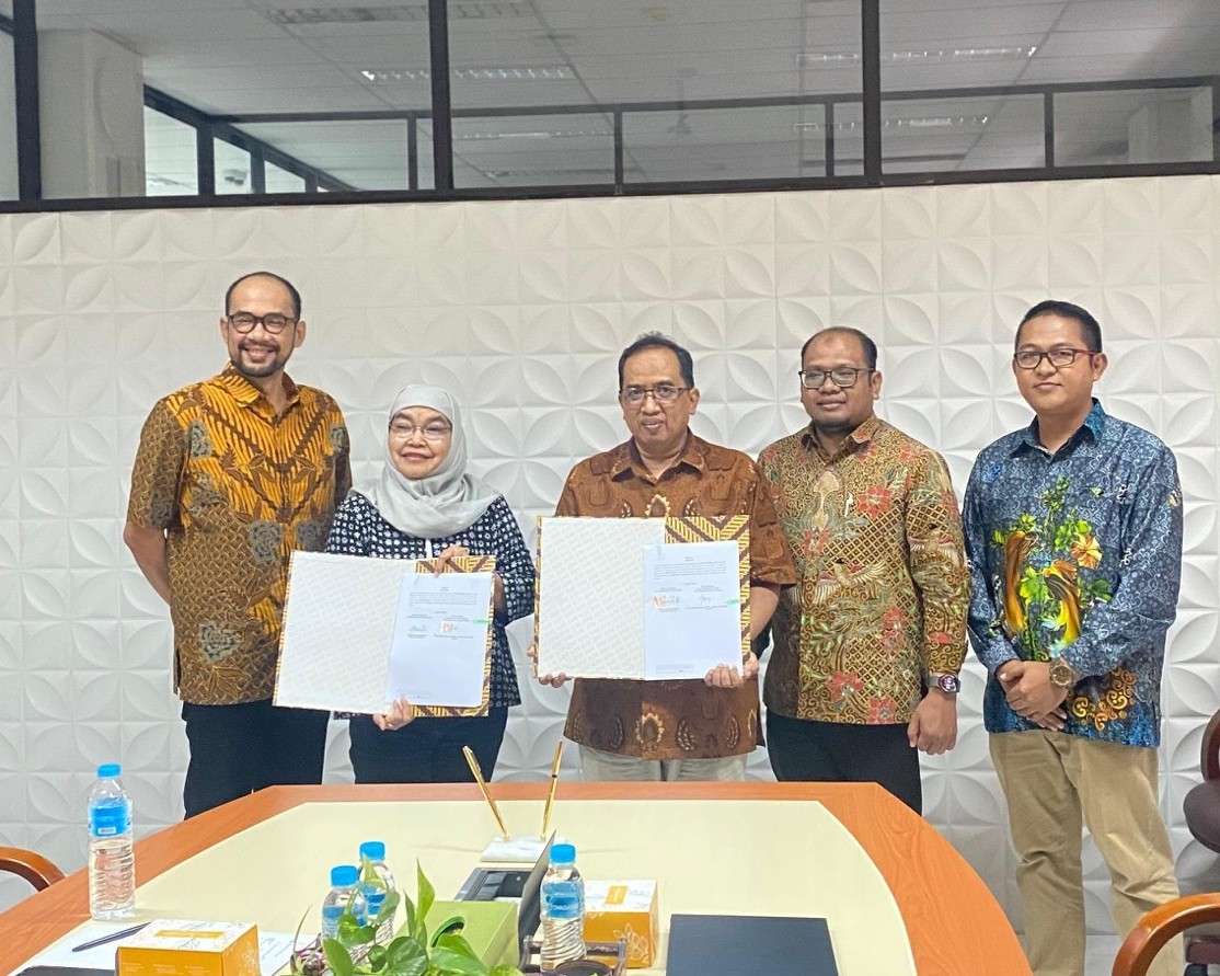Faculty of Forestry UGM and PT Daemeter Consulting Sign MoU for HR ...